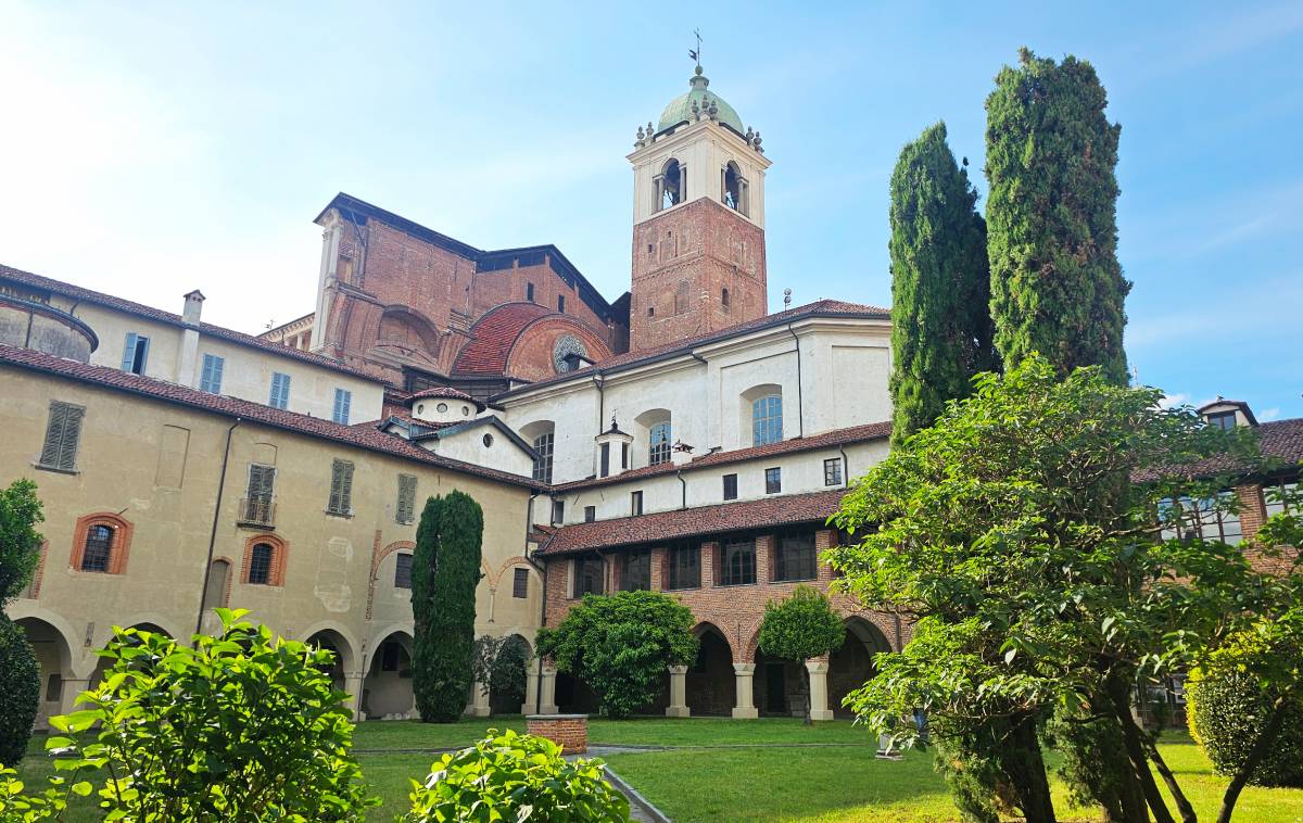 Visitare Novara in un giorno: 10 cose da fare, vedere e mangiare